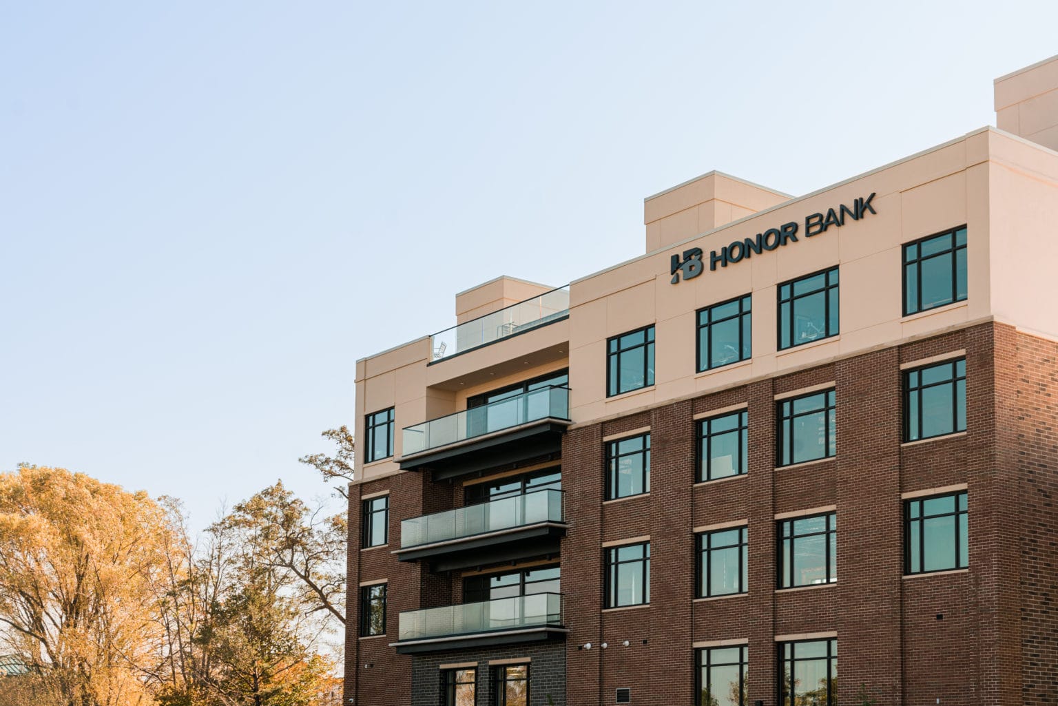 Why Choose Local Banks for your Local Business Banking?